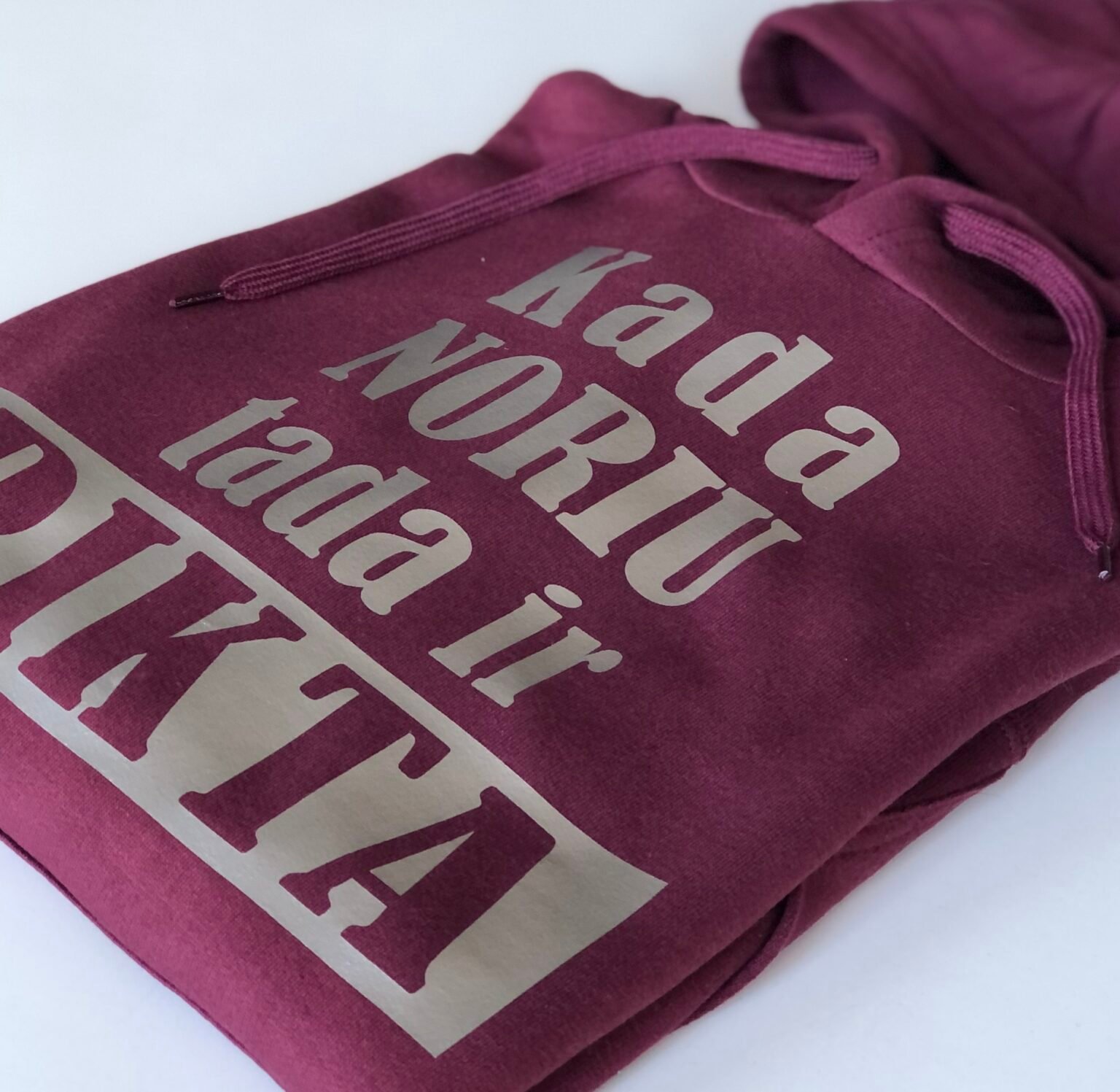 Džemperis su gobtuvu „Kada noriu, tada ir pikta” - Drykst.lt